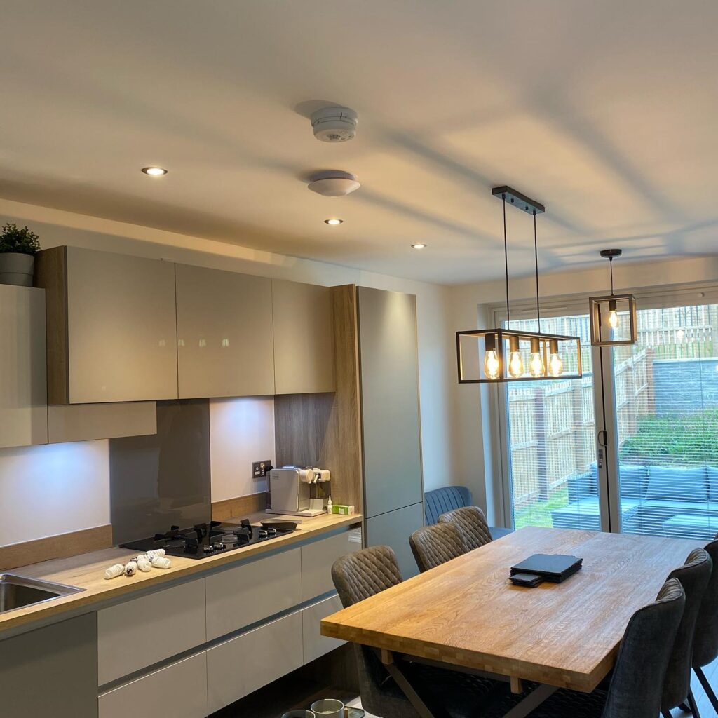 SM Electrical – Domestic and Commercial Electrical Work.